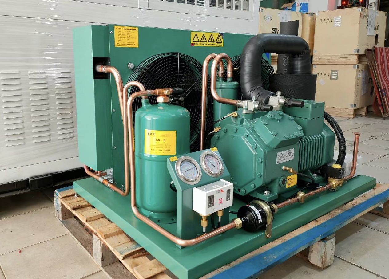 Air Cooled Condensing Unit With Semi Hermetic Reciprocating Compressors